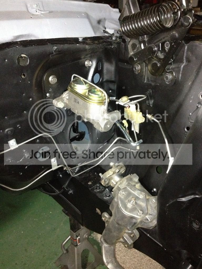 Disconnecting frozen/rusted brake lines, how to without destroying ...