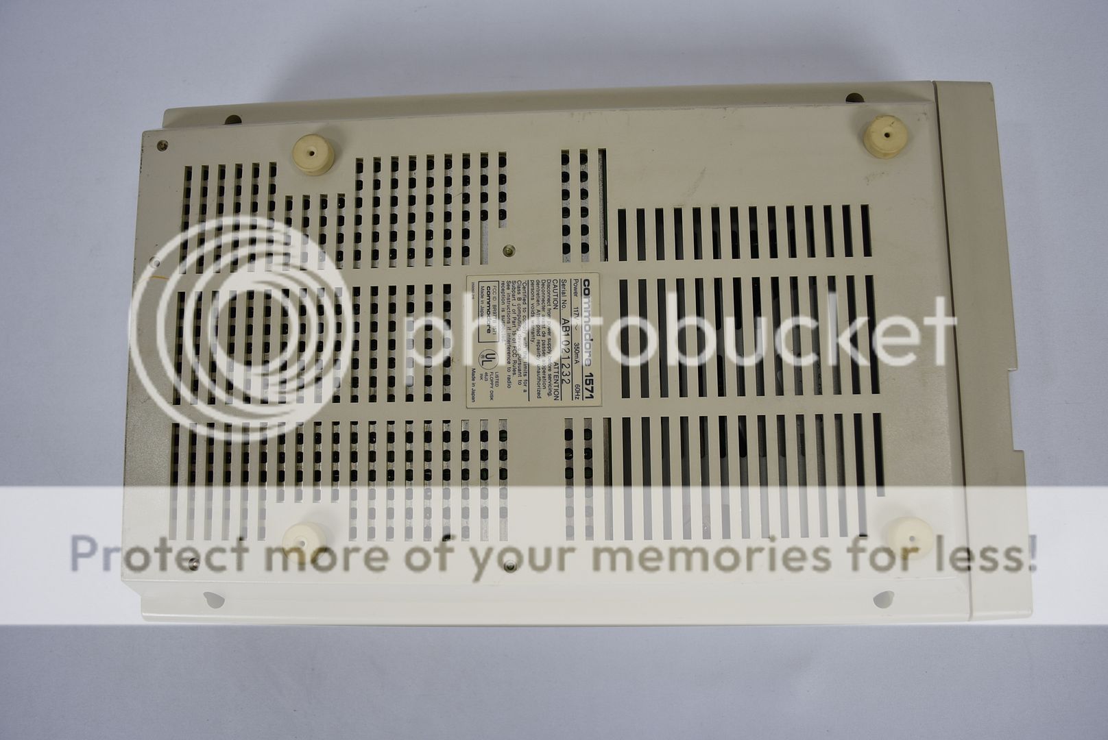 Commodore Disk Drive 1571 at Eva Gopinko blog