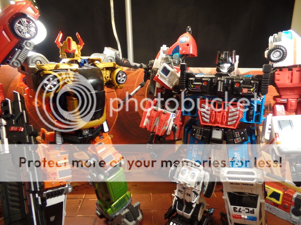 Toyworld TW-T Not-Throttlebot Combiner | Page 50 | TFW2005 - The 2005 ...